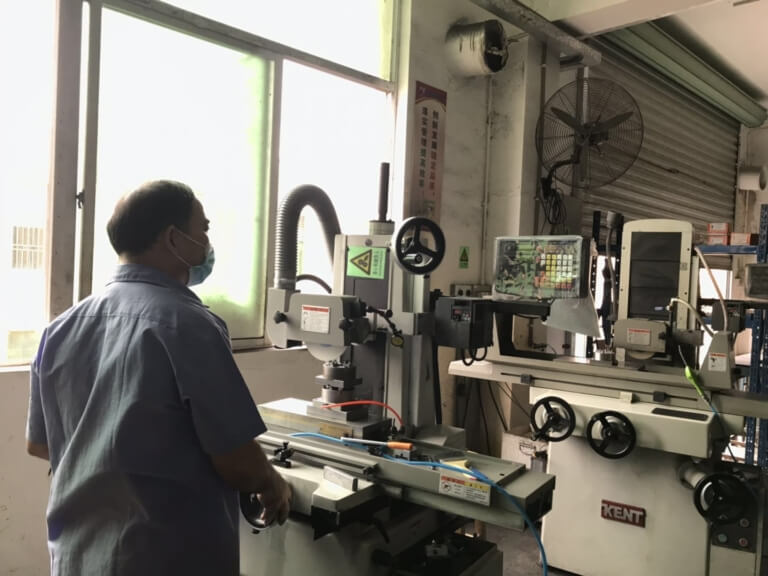 Grinding machine shop – High Precision CNC EDM Tool System LTD